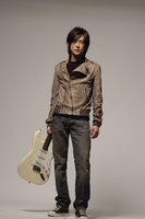 Voices of 512／Yida Huang｜音楽ダウンロード・音楽配信サイト mora ～“WALKMAN”公式ミュージックストア～